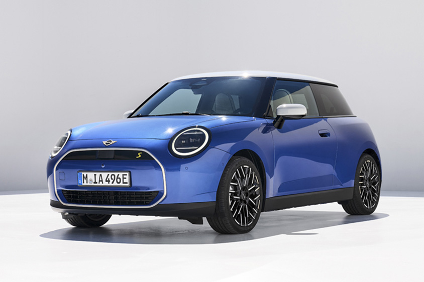 日本カー・オブ・ザ・イヤー2024－2025 10ベストカー決定…安東弘樹連載コラム | クルマ情報サイトｰGAZOO.com