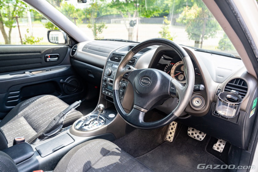 息子の誕生とともに乗りはじめて早19年。受け継がれるアルテッツァ | クルマ情報サイトｰGAZOO.com