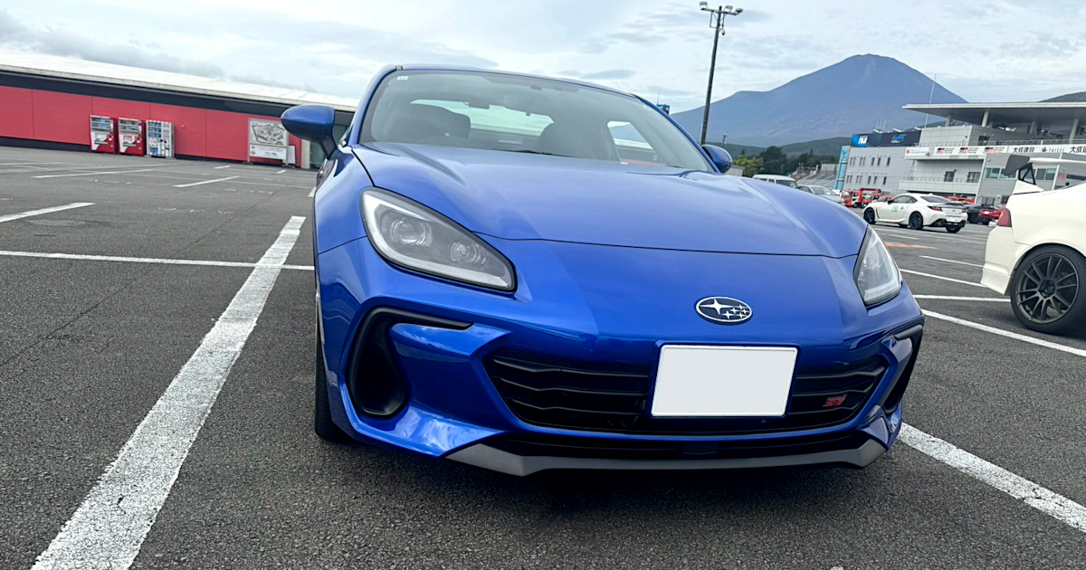 「楽しみ方は1つじゃなかった」。青きSUBARU BRZが気付かせてくれた僕の本心 | クルマ情報サイトｰGAZOO.com